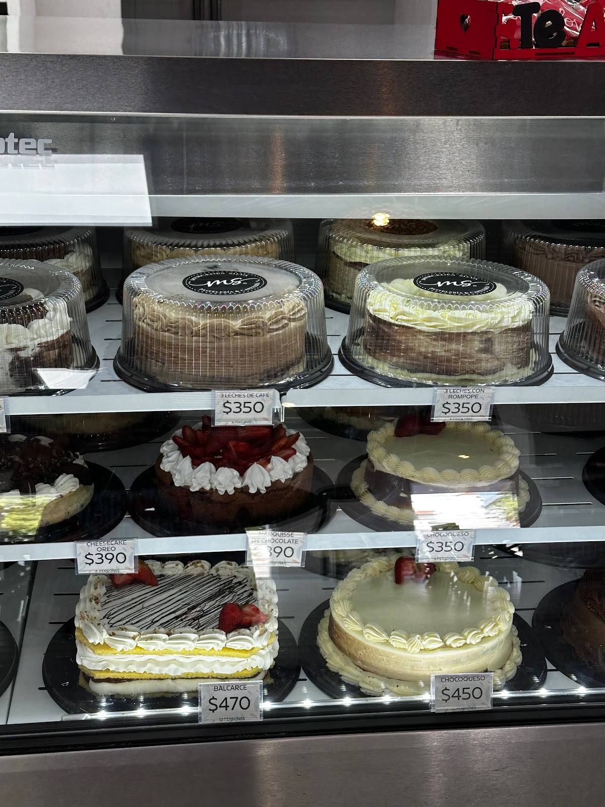Carta del postres Mercedes Silva Av. La Luna, Cancún, Av. la Luna SM 49 ...