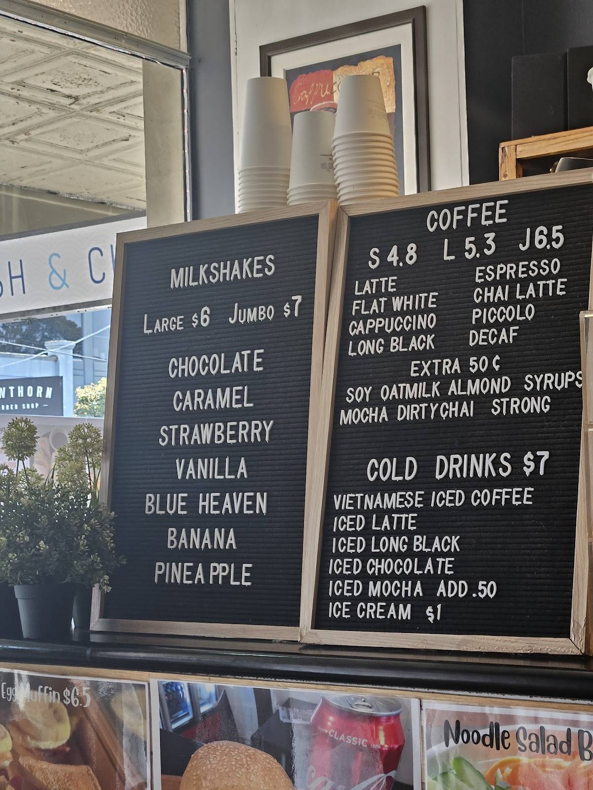 Menu at Michelle's Rolls & Coffee cafe, Hawthorn