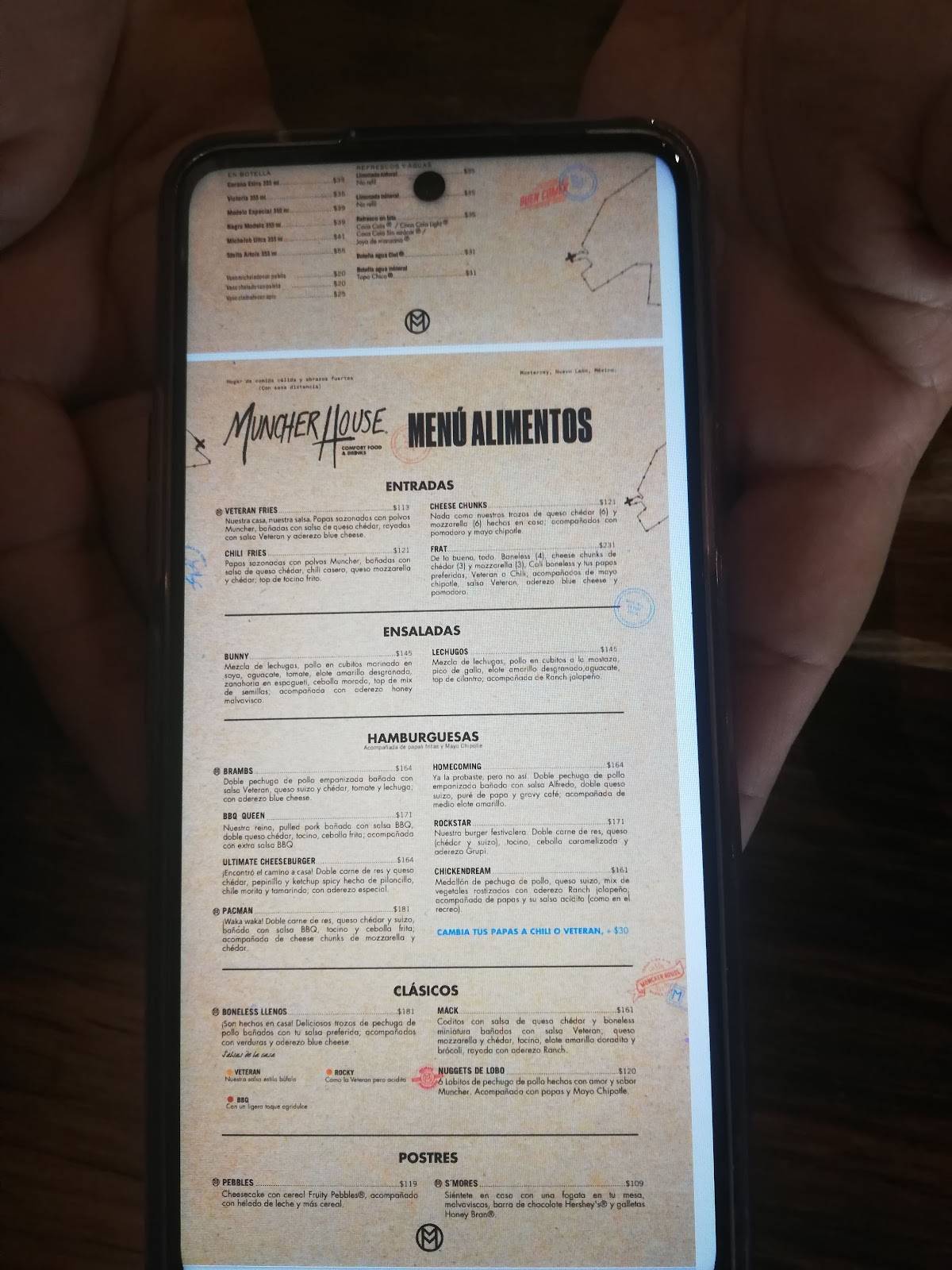 Menu at Muncher House Tec pub & bar, Monterrey, Av. Eugenio Garza Sada ...