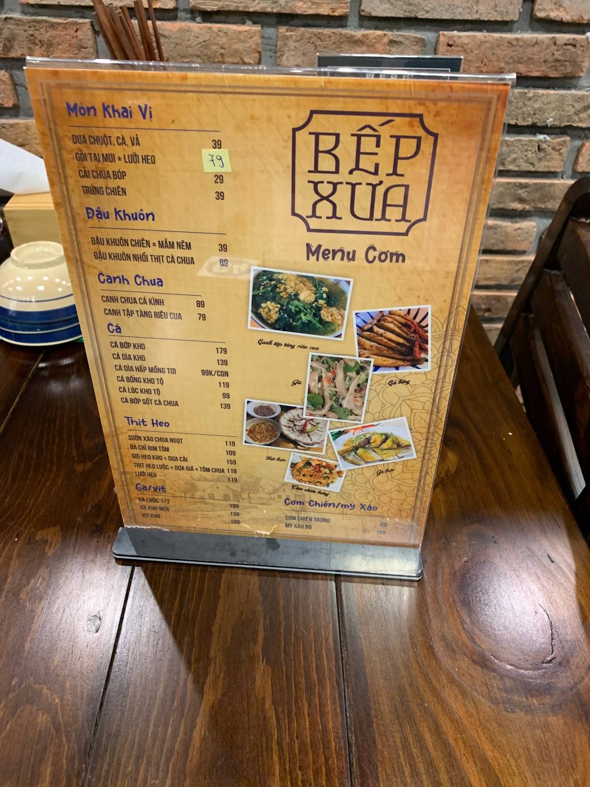 Menu at Nhà hàng bếp xưa restaurant, Đồng Hới