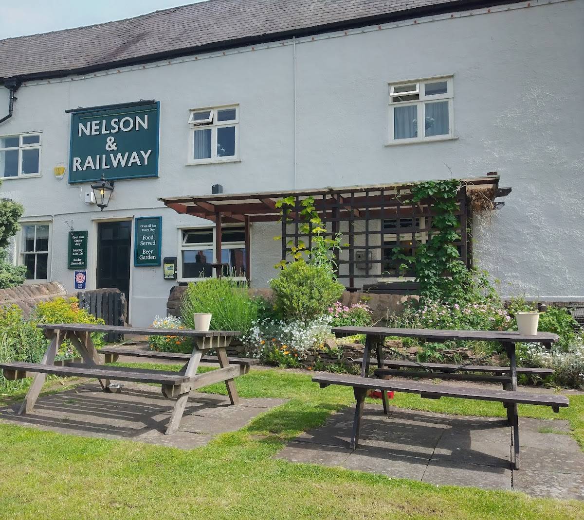 Menu at Nelson and Railway pub & bar, Nottingham