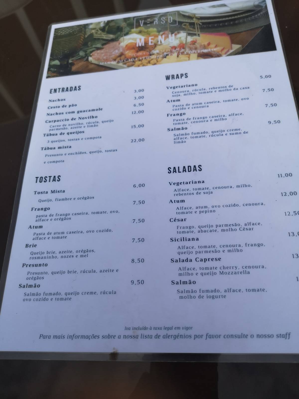 Menu em Verso Rooftop pub & Bar, Oeiras