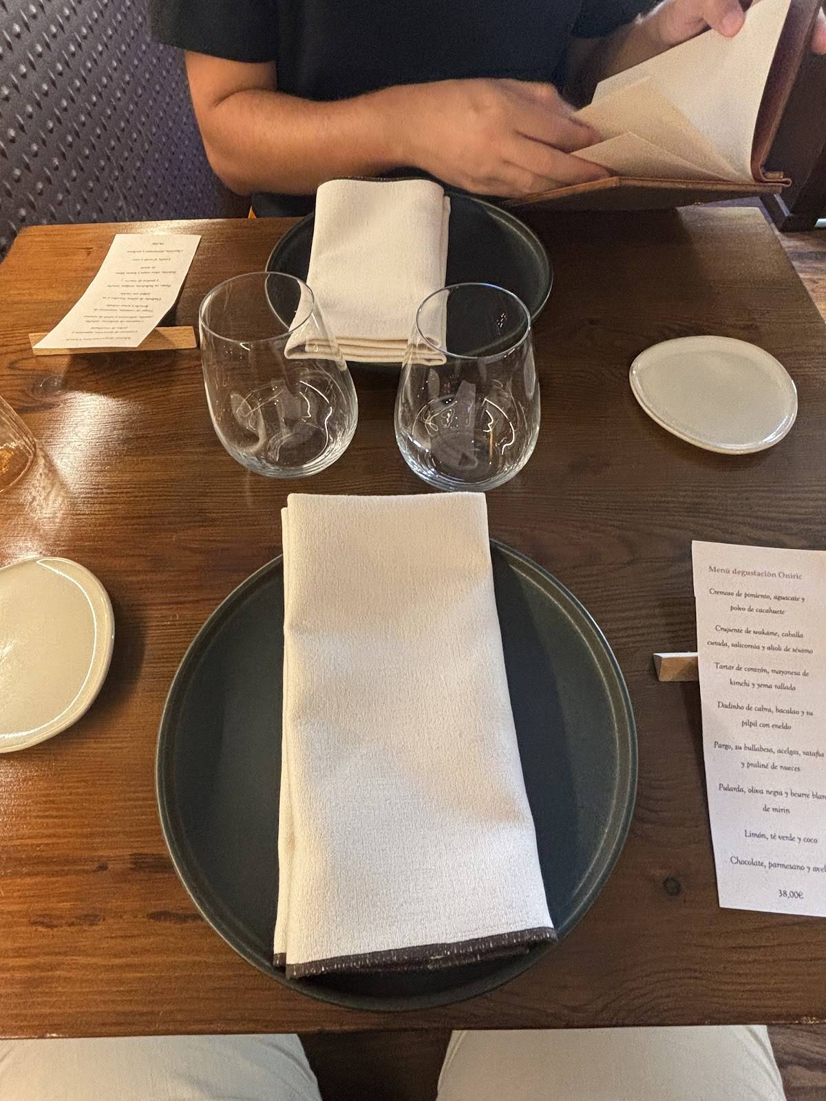 Menu at Oníric Restaurant, Barcelona
