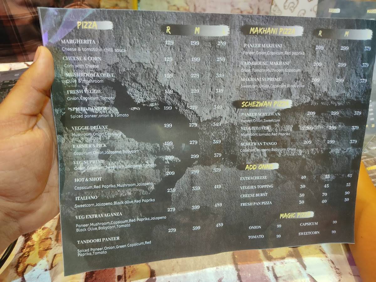 Menu at PIZZA GARAGE, Rasra