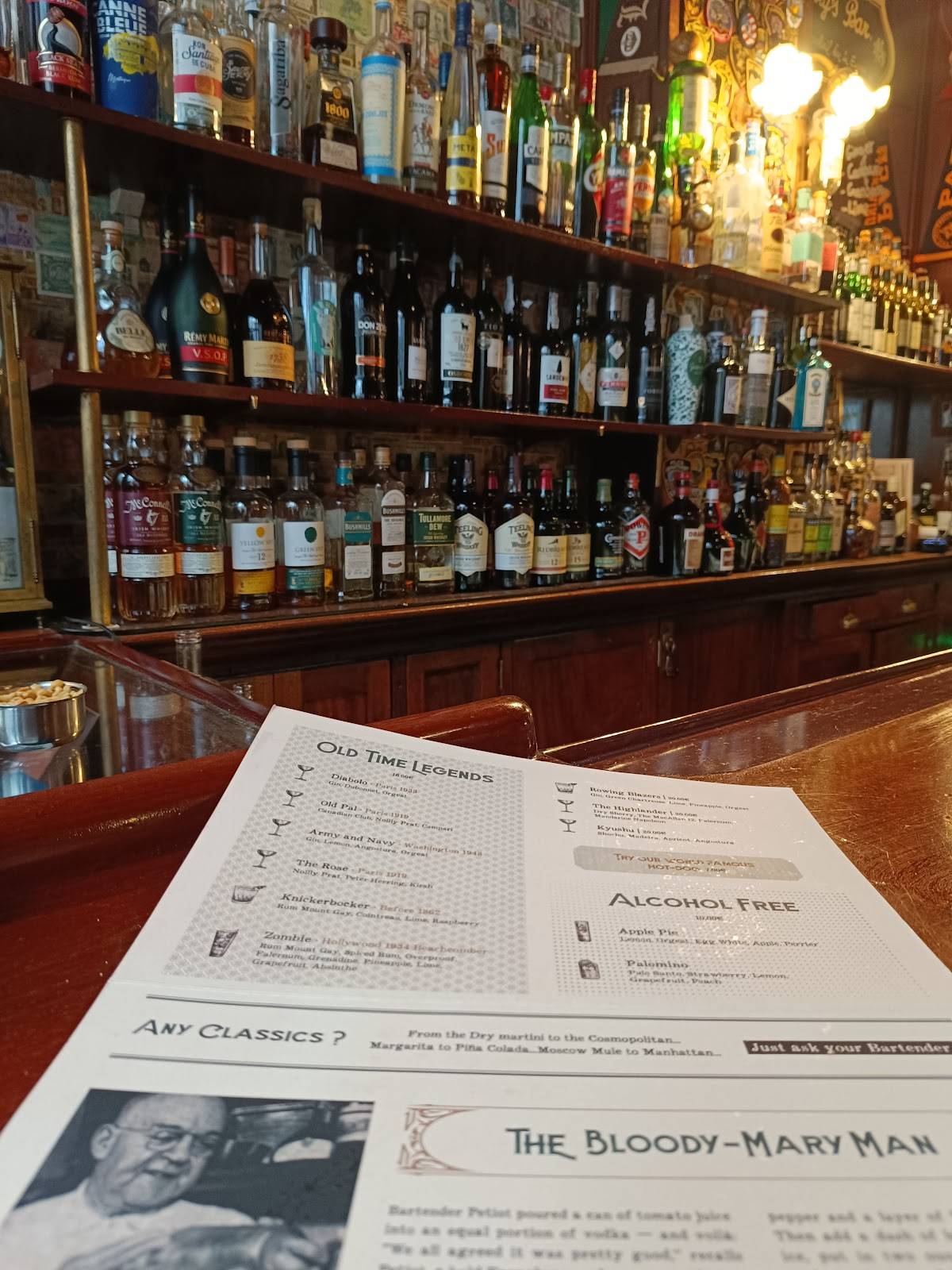 Menu at Harry's New York Bar, Paris