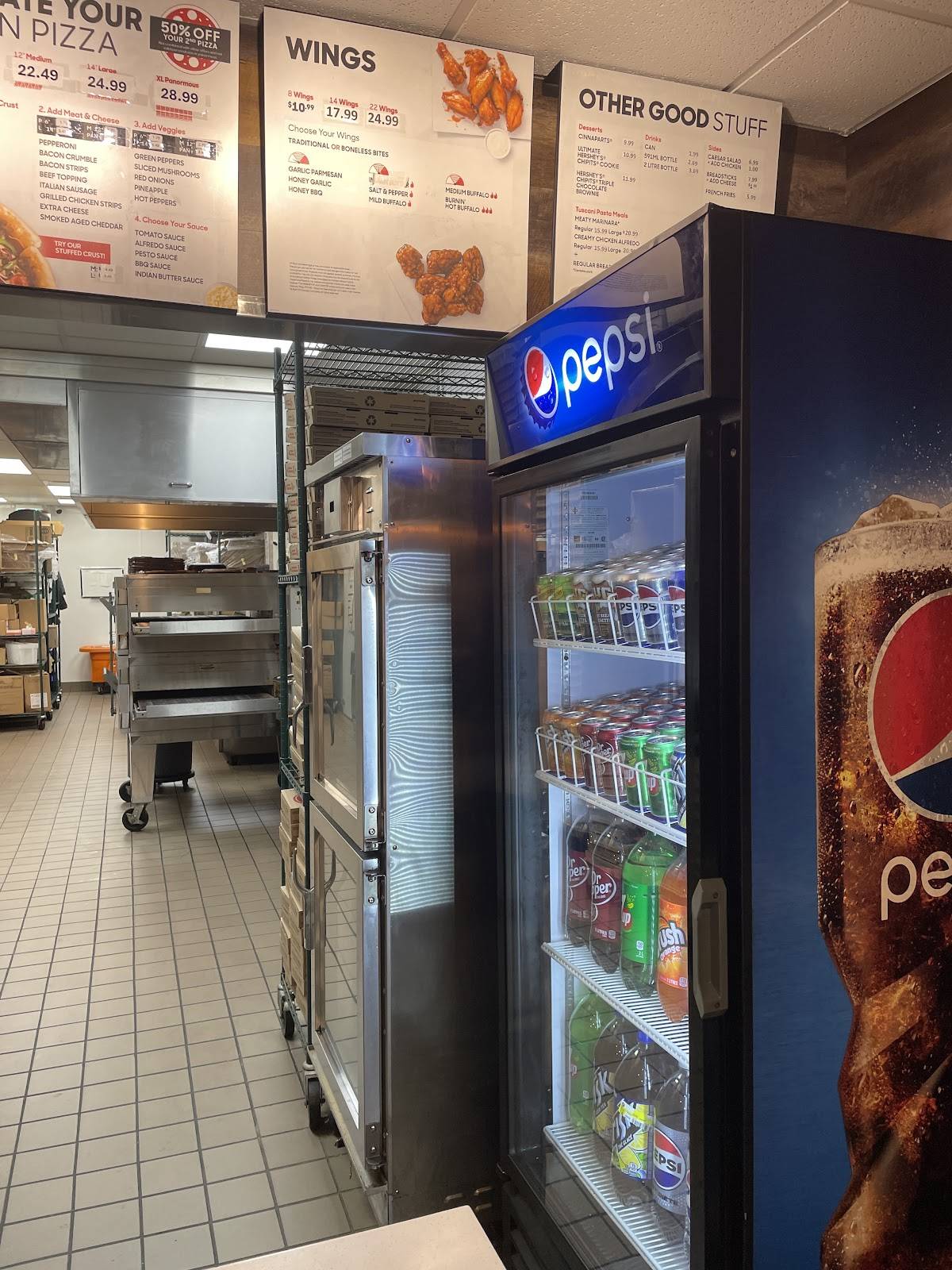 Menu at Pizza Hut pizzeria, Sechelt, Teredo St Suite 102