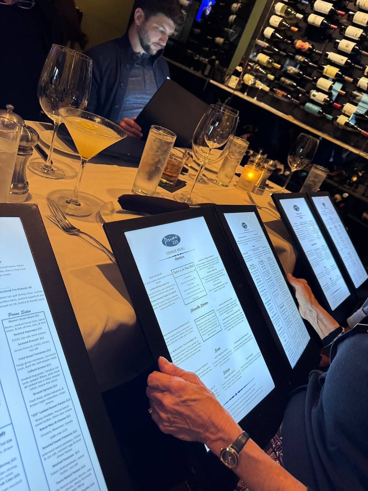 Menu at Prime 225 pub & bar, Chesapeake City