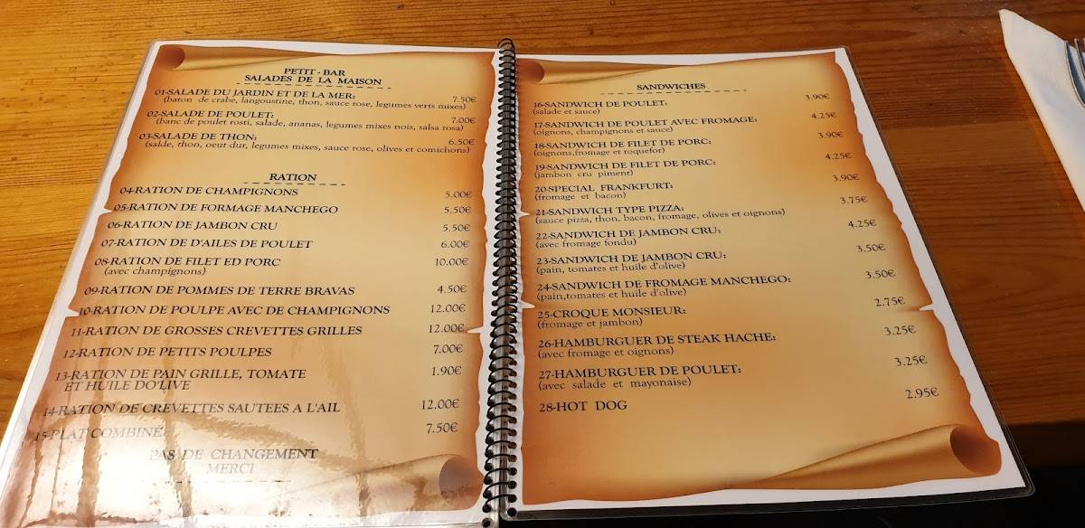 Menu at Petit Bar, Salou, Plaça d'Europa