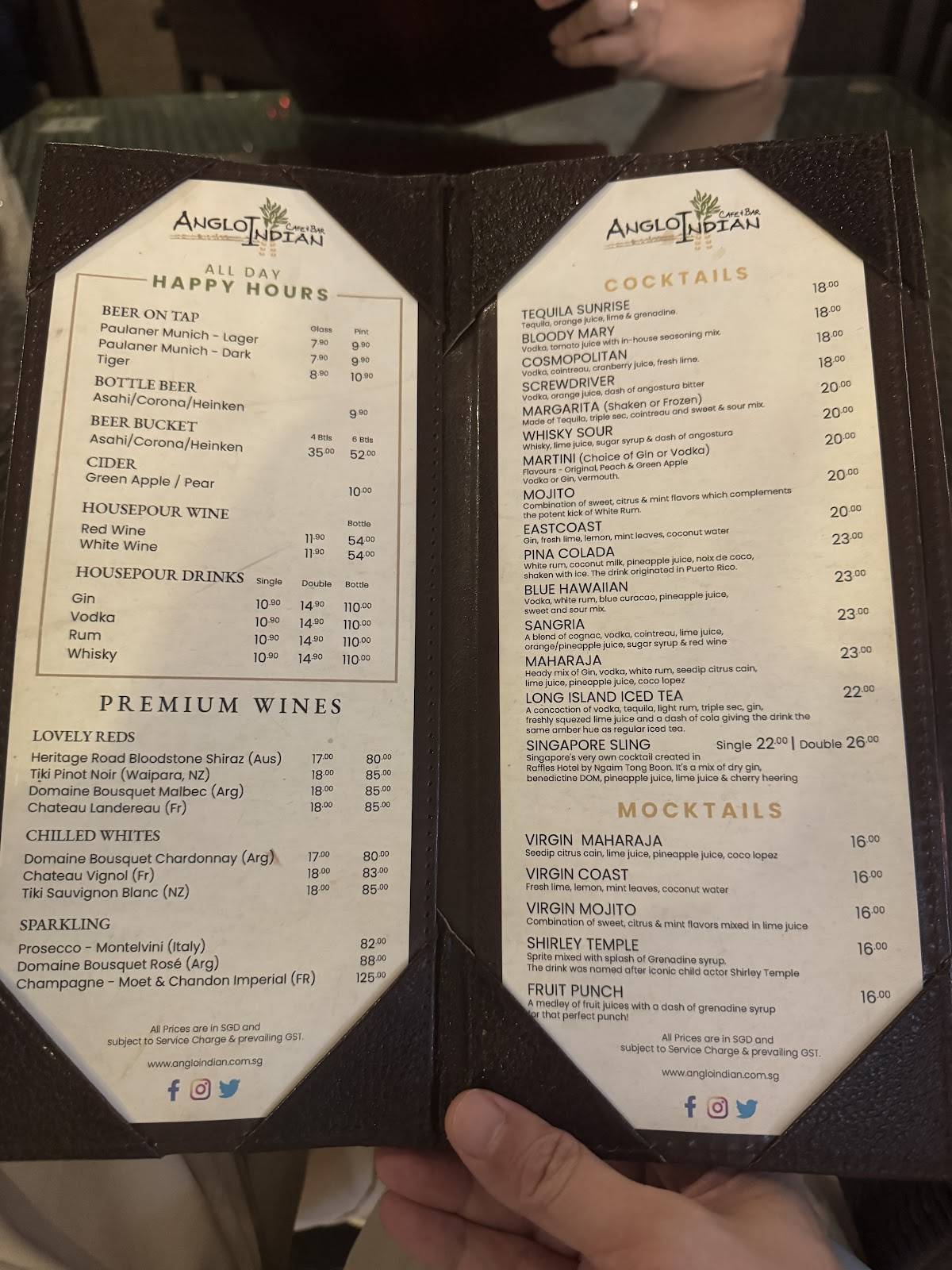 Carta de Anglo Indian Cafe & Bar, Singapur, 30 Victoria St