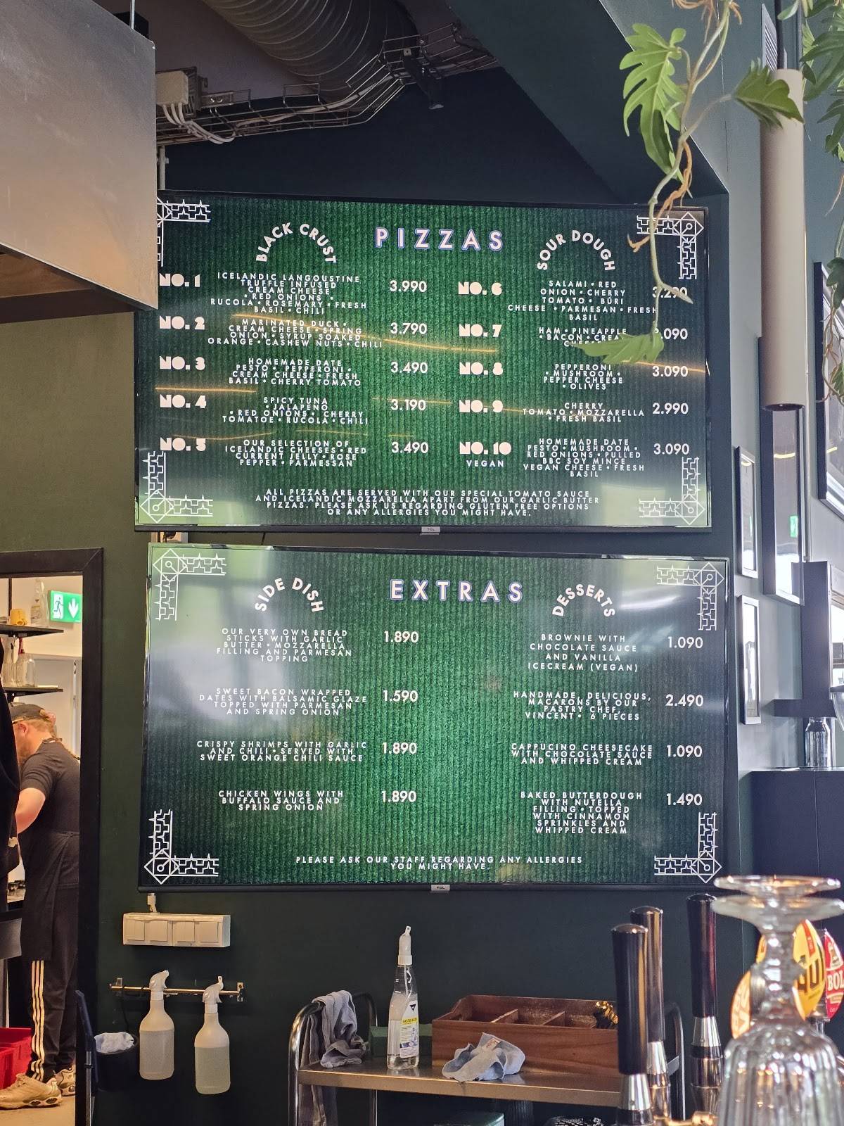 Menu at Black Crust Pizzeria, Vik