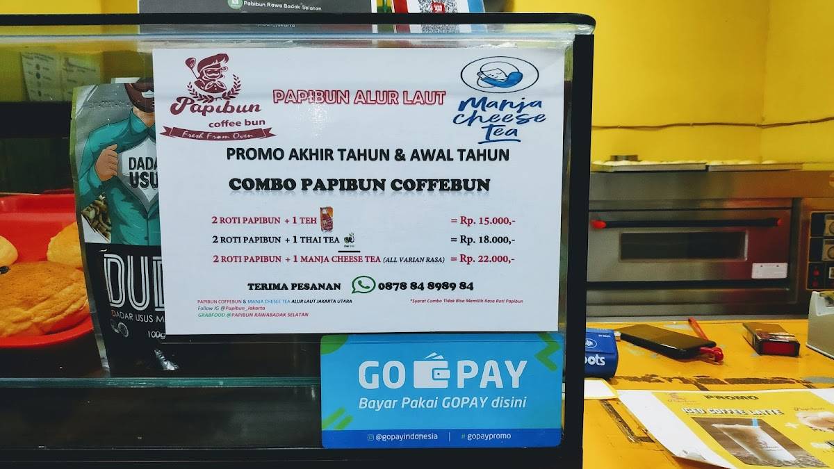 Menu at Roti Papibun Alur Laut Tg. Priok, North Jakarta