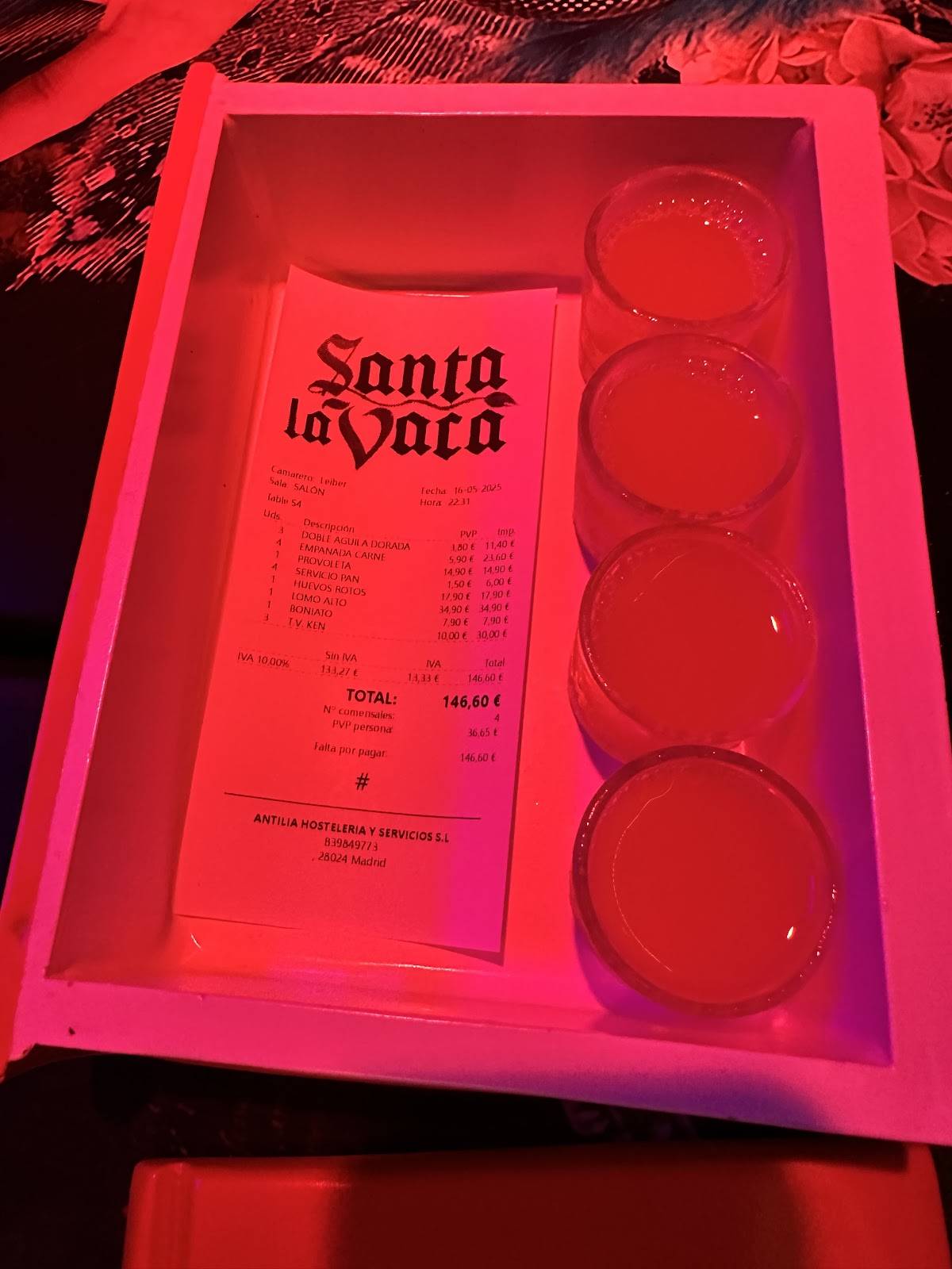 Carta del restaurante Santa La Vaca, Madrid