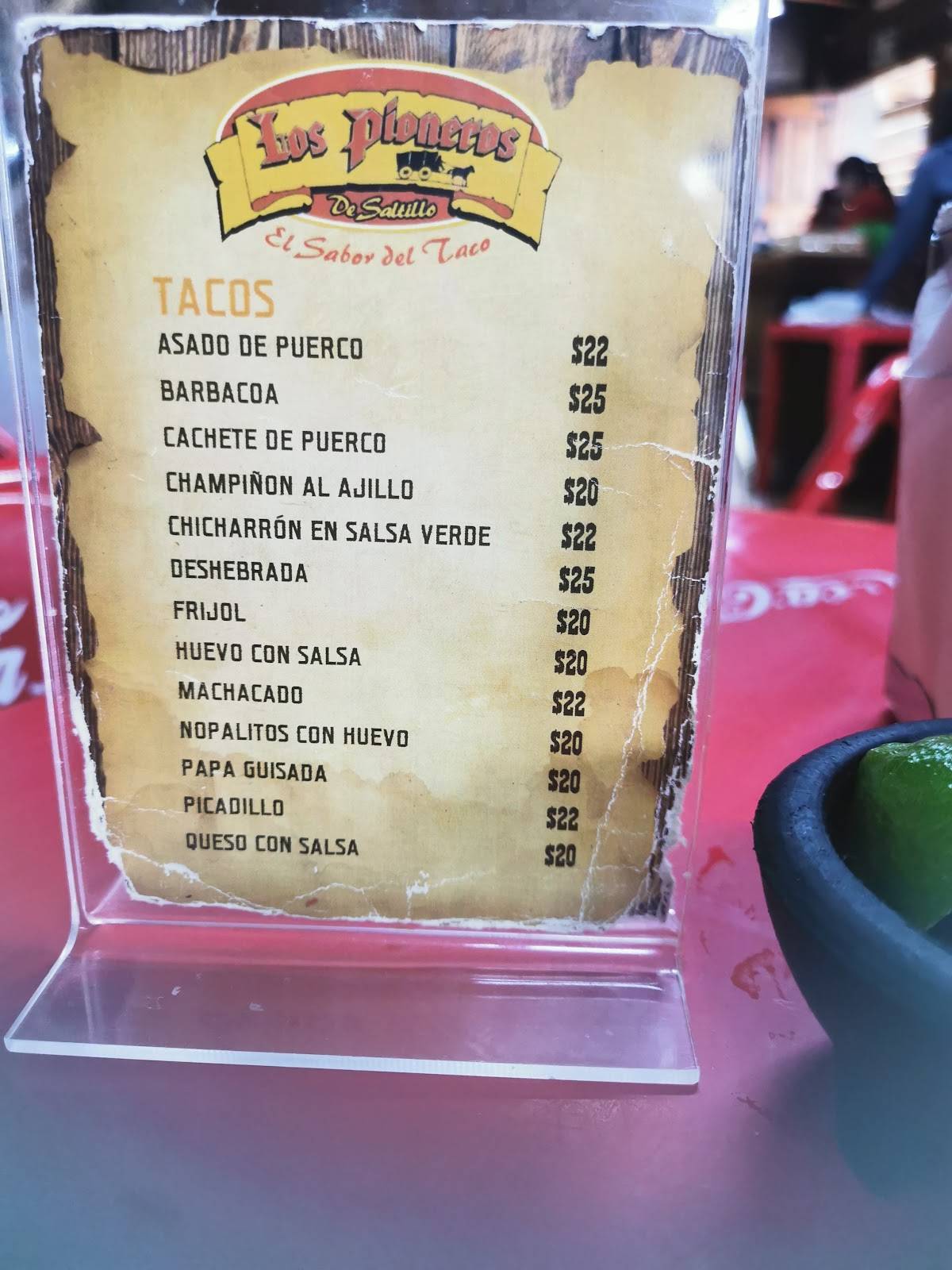 Carta del restaurante Tacos Los Pioneros, Saltillo, Blvd. Moctezuma 2065
