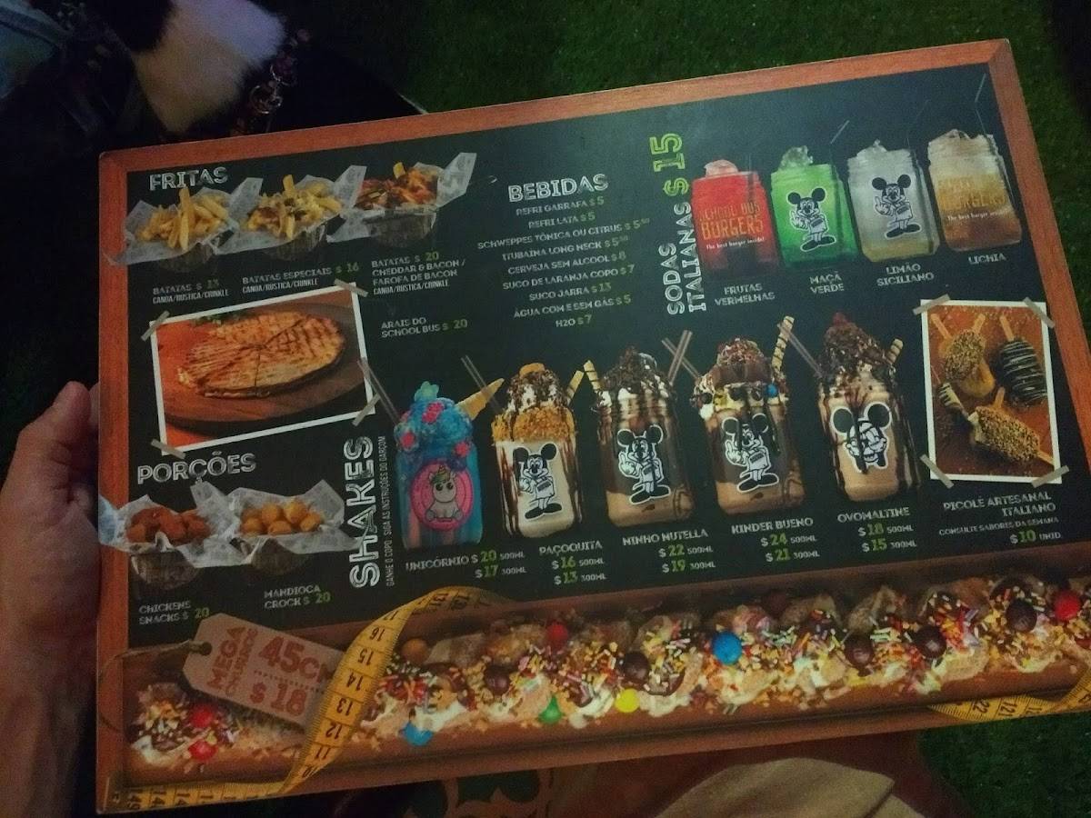 Menu em School Bus Burgers restaurante, Barueri