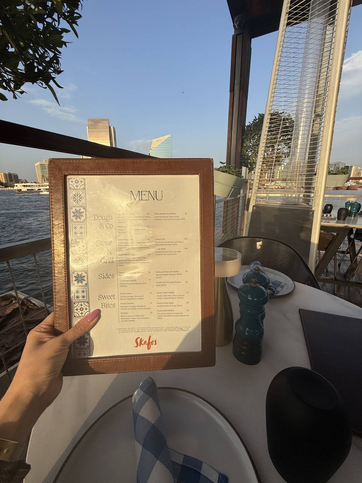 Carta del restaurante Skafos, Dubai