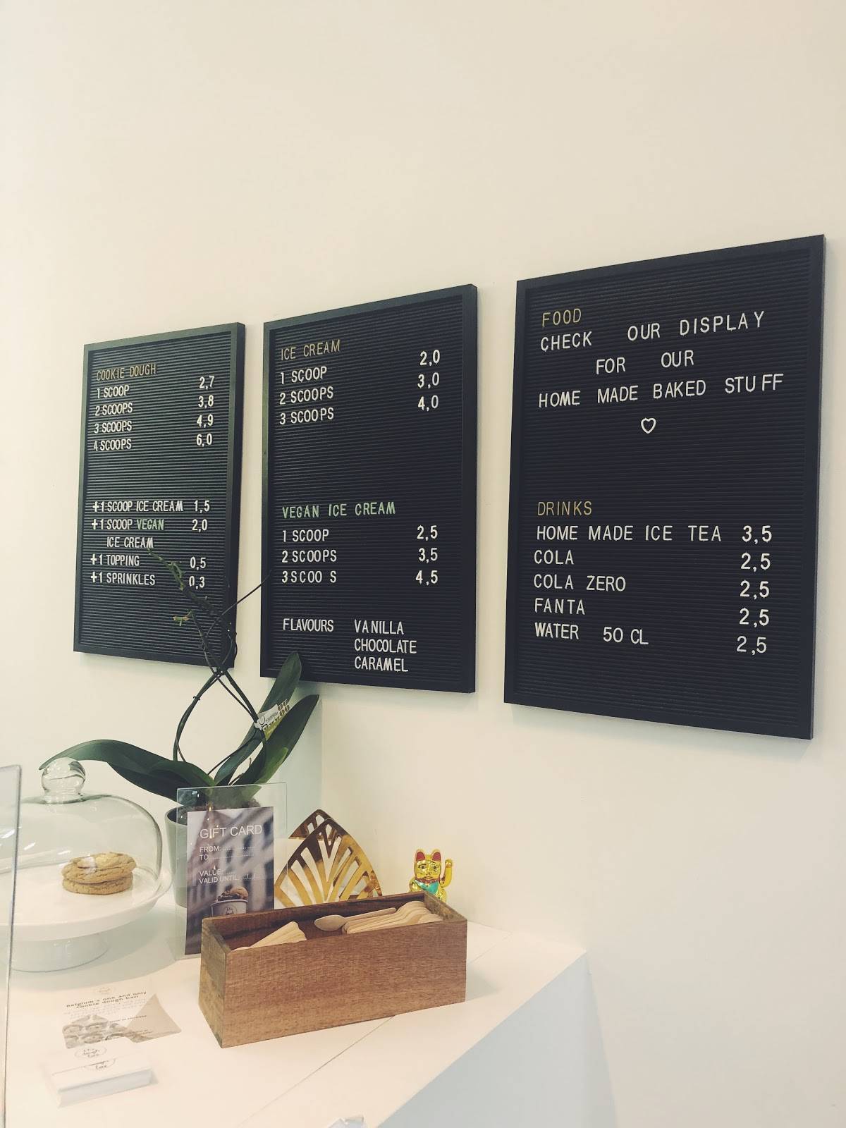 Menu at The Dough Bar, Antwerp