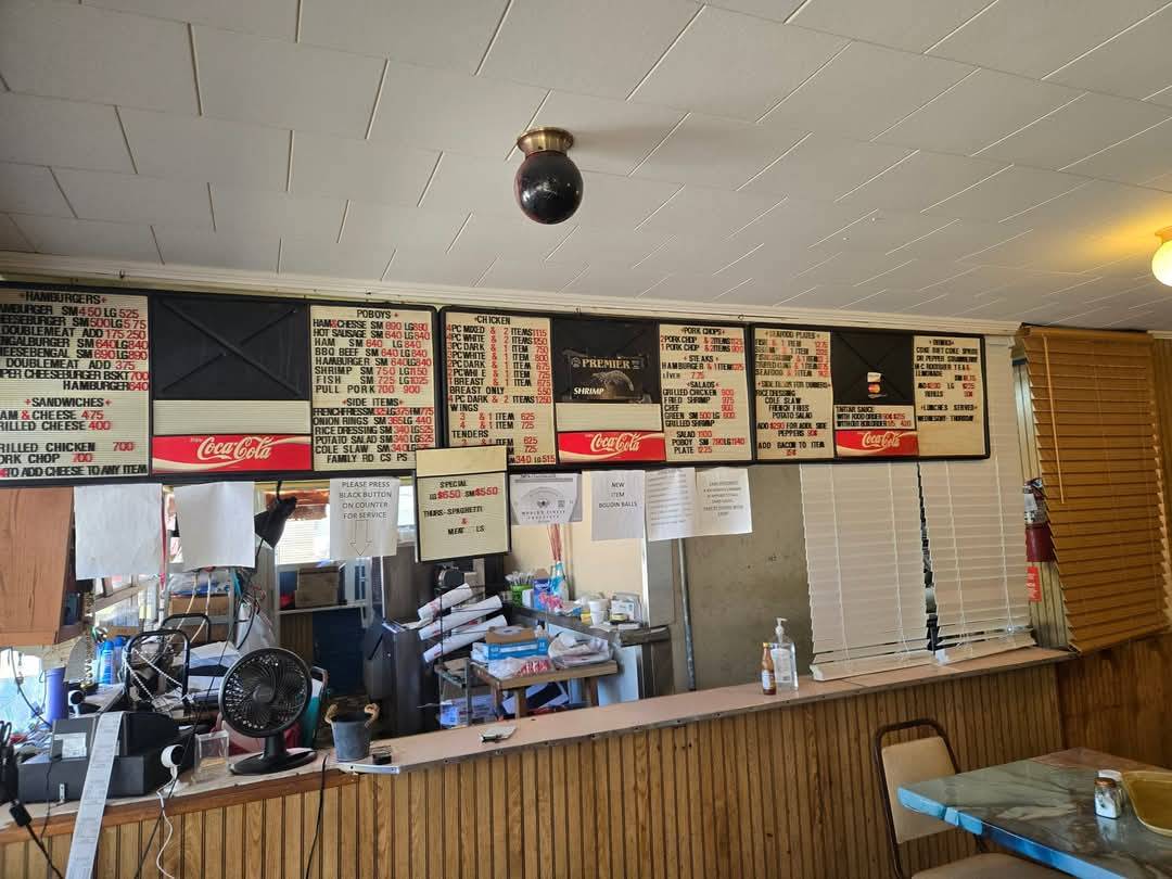 Menu at Tiger Drive Inn restaurant, New Roads