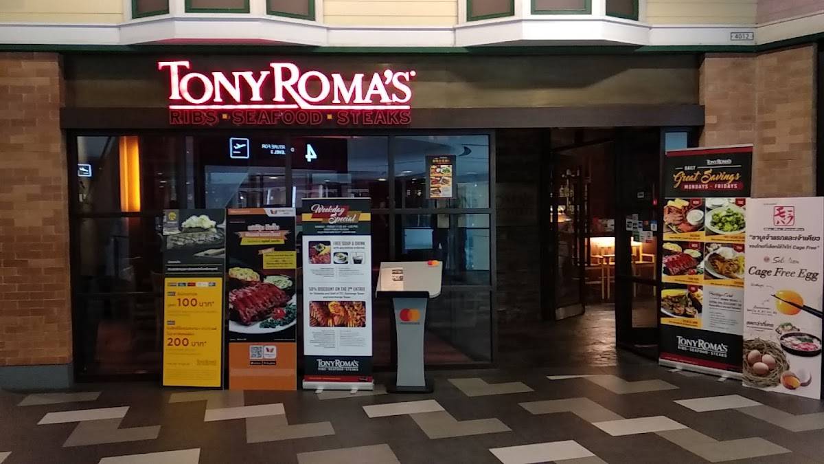 Menu at Tony Roma's restaurant, Bangkok, 88 Soi Sukhumvit 19