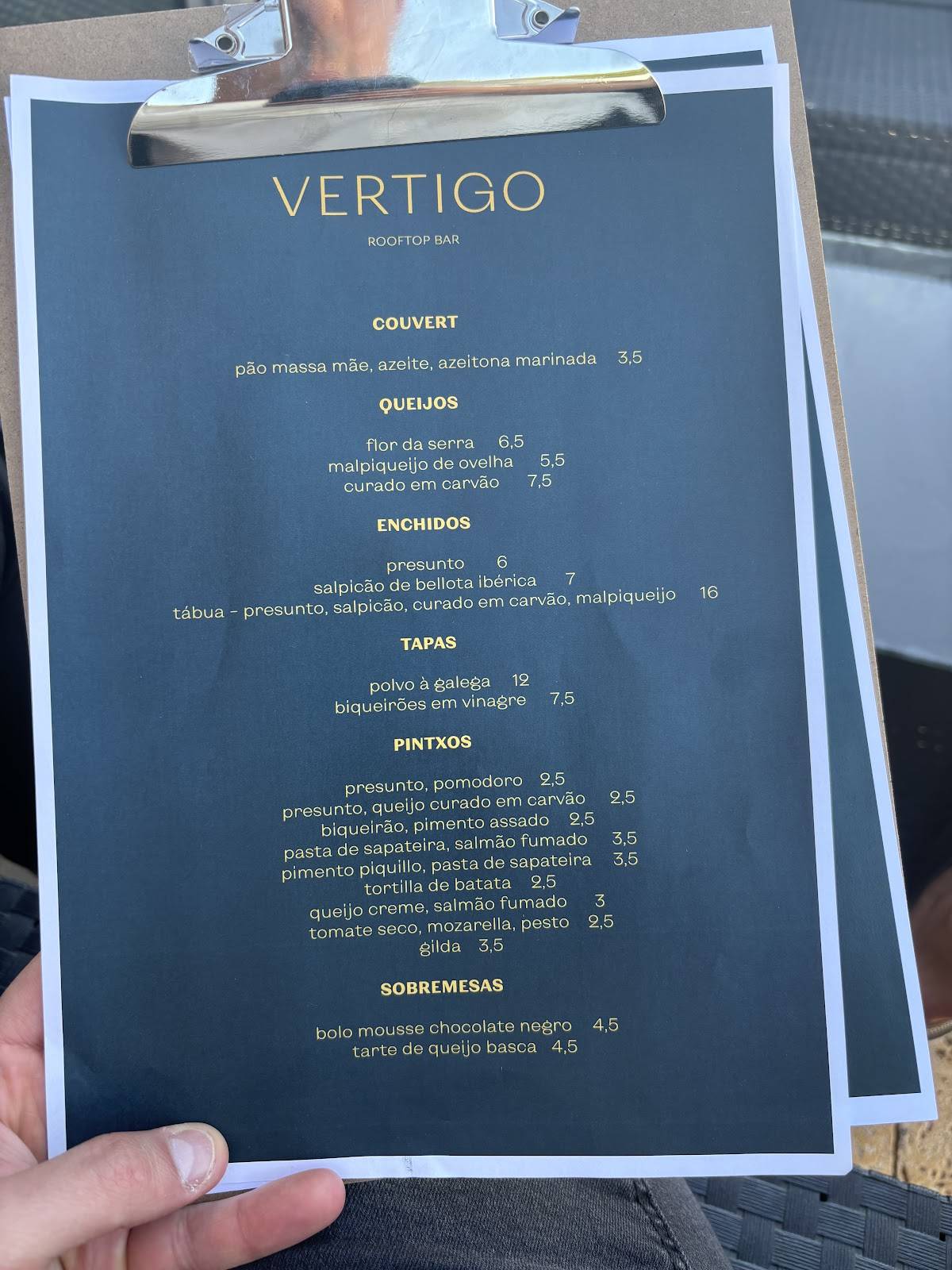 Menu at Vertigo Rooftop Bar, Leiria