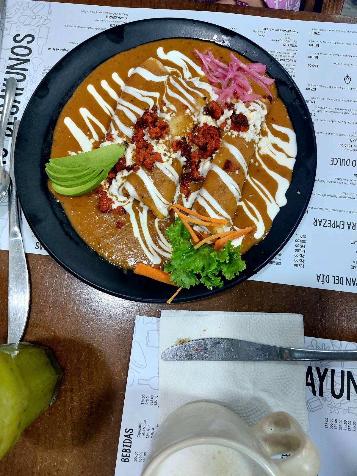 Menu at La Flor y Nata Chapalita restaurant, Zapopan