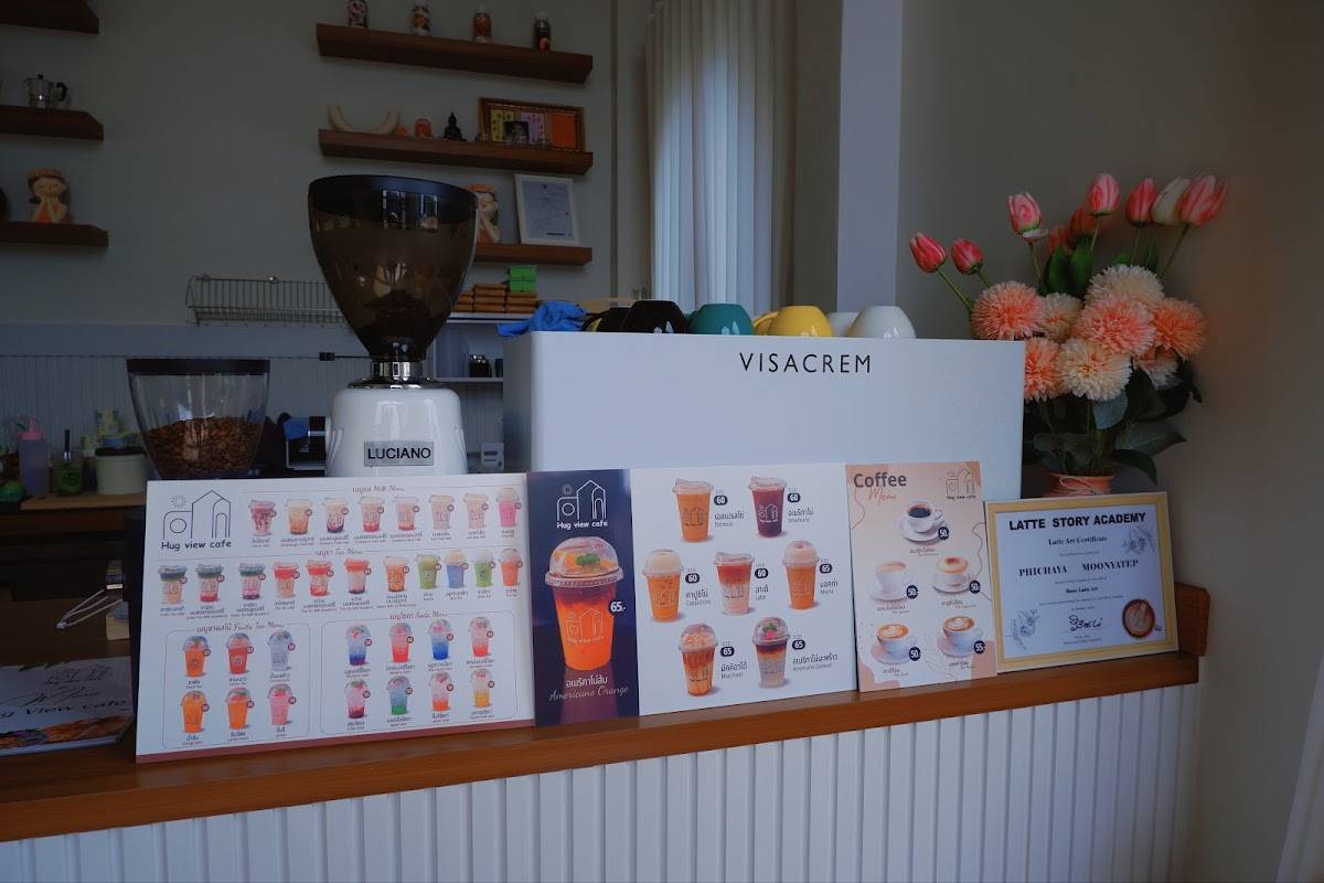 Carta de ฮักวิว คาเฟ่, Mae Chai