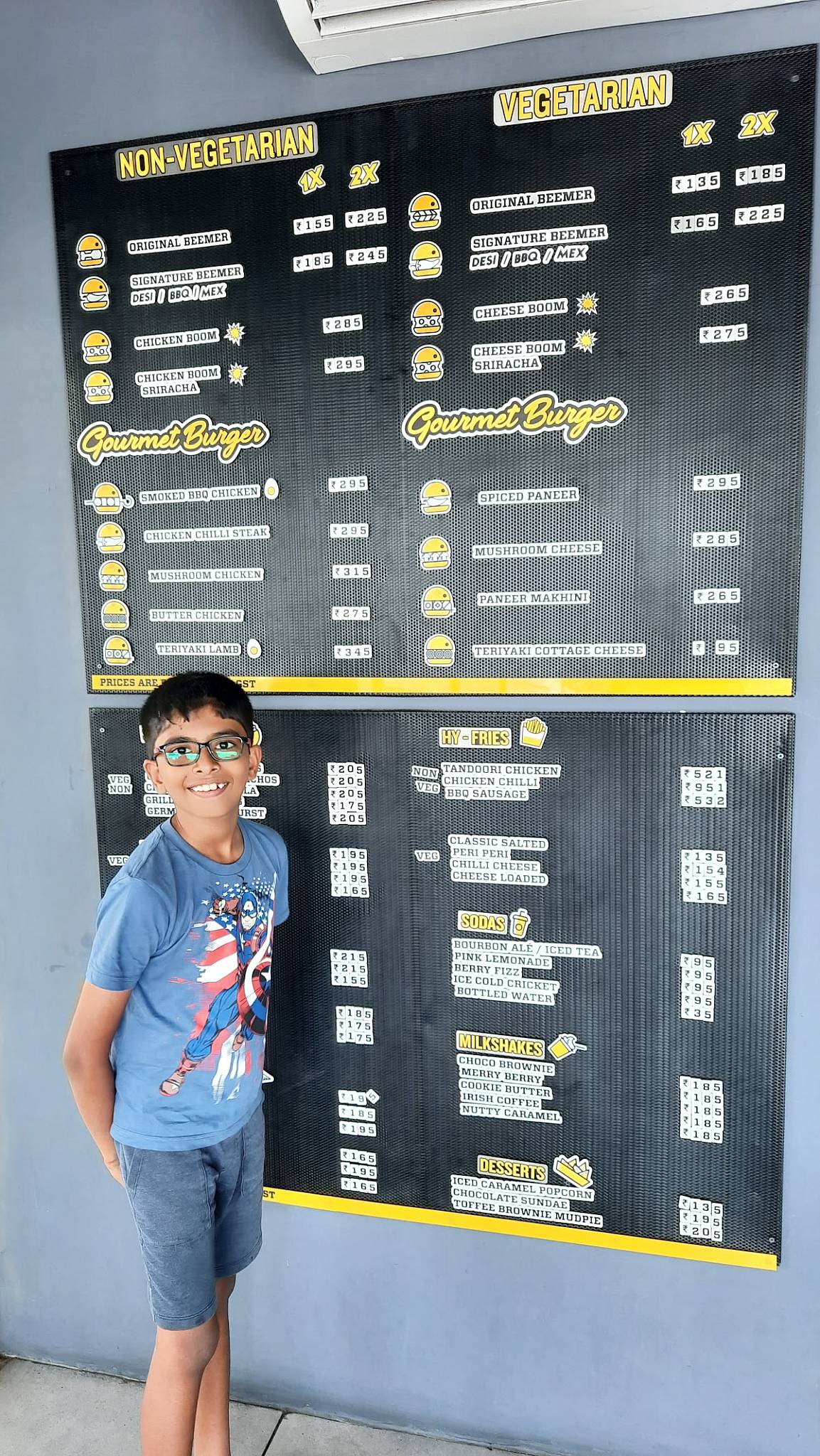 Menu at BurgerMan Navalur, Navallur