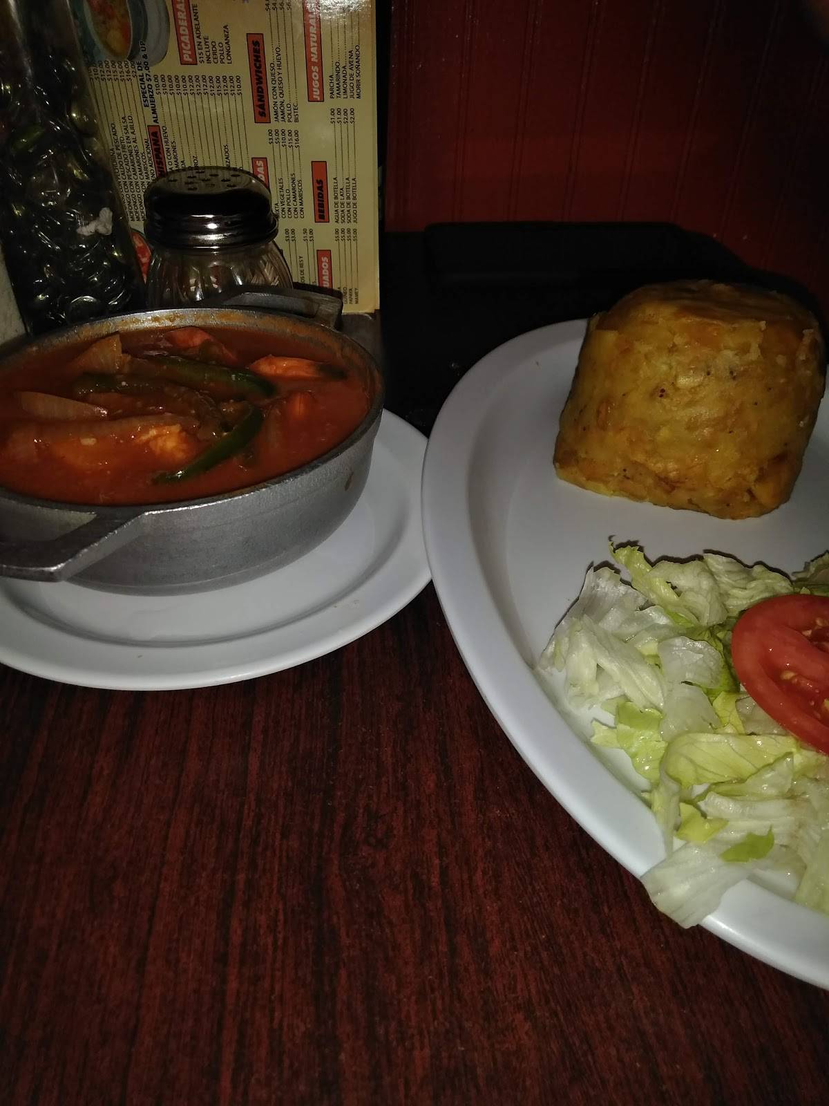 Menu at Casa Del Mofongo pub & bar, Philadelphia, N 5th St