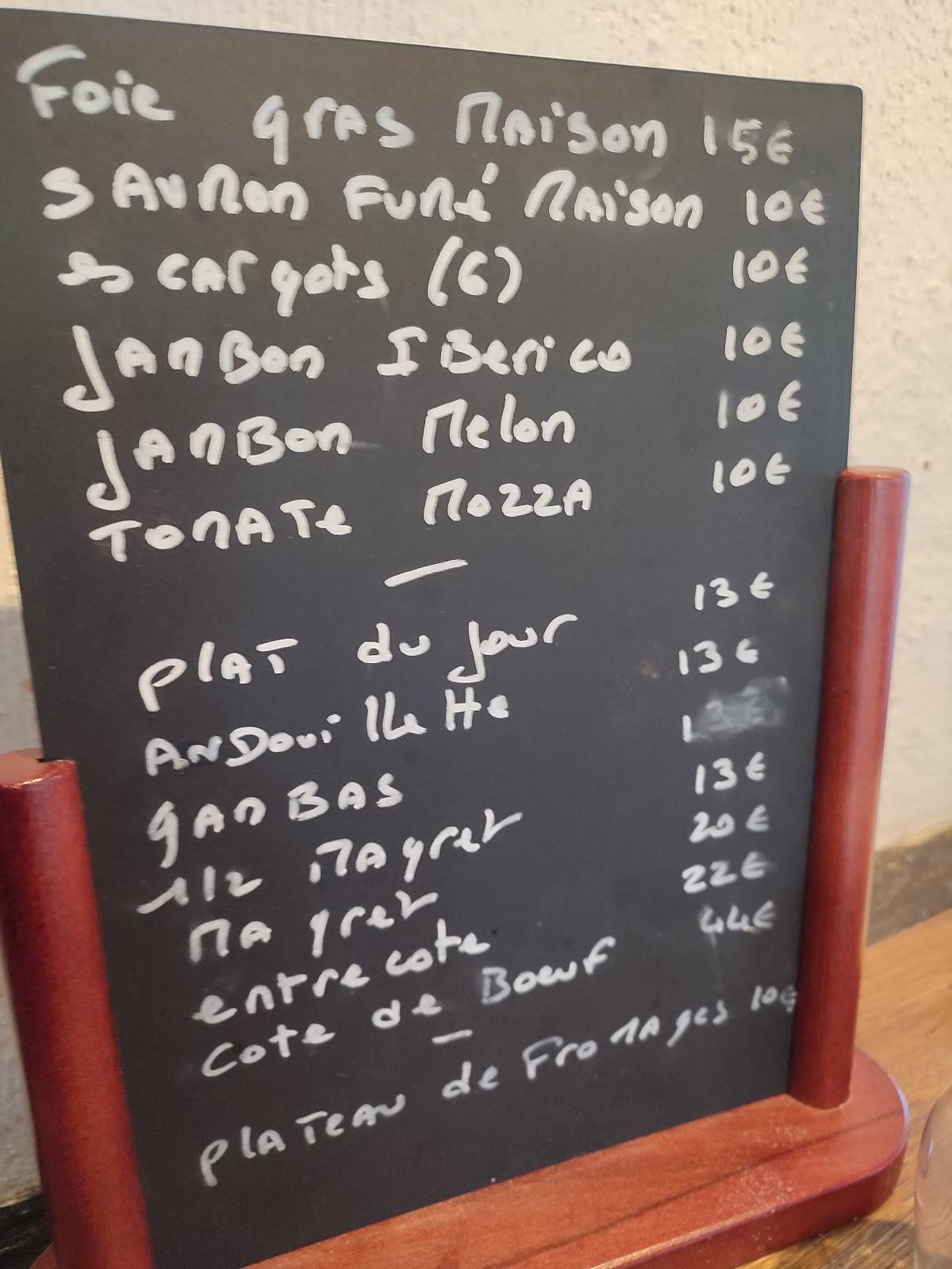 Menu au Chez Erwan pub et bar, Bourdonné