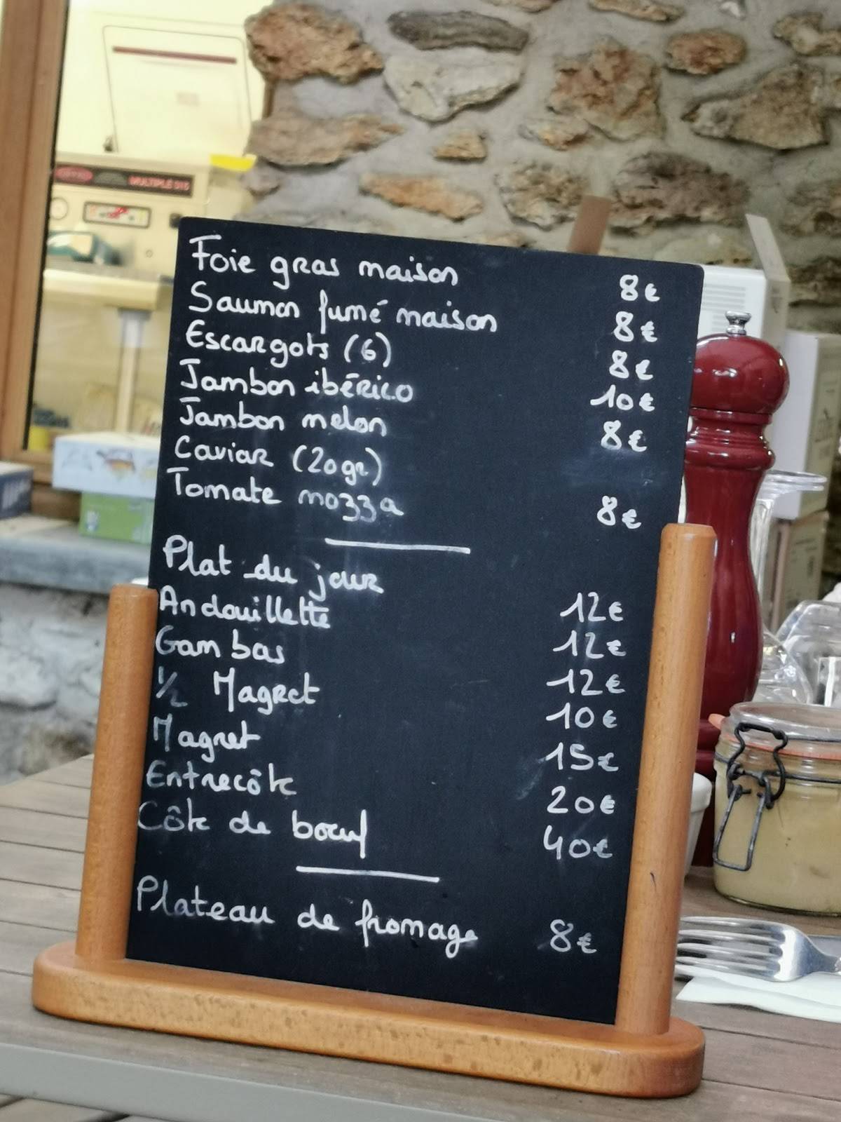 Menu au Chez Erwan pub et bar, Bourdonné