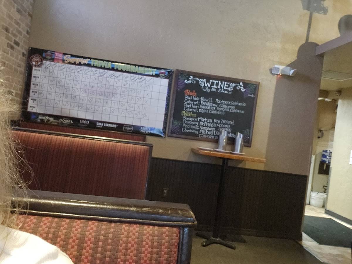 Menu at Gecko’s Grill & Pub, Sarasota, Hillview St