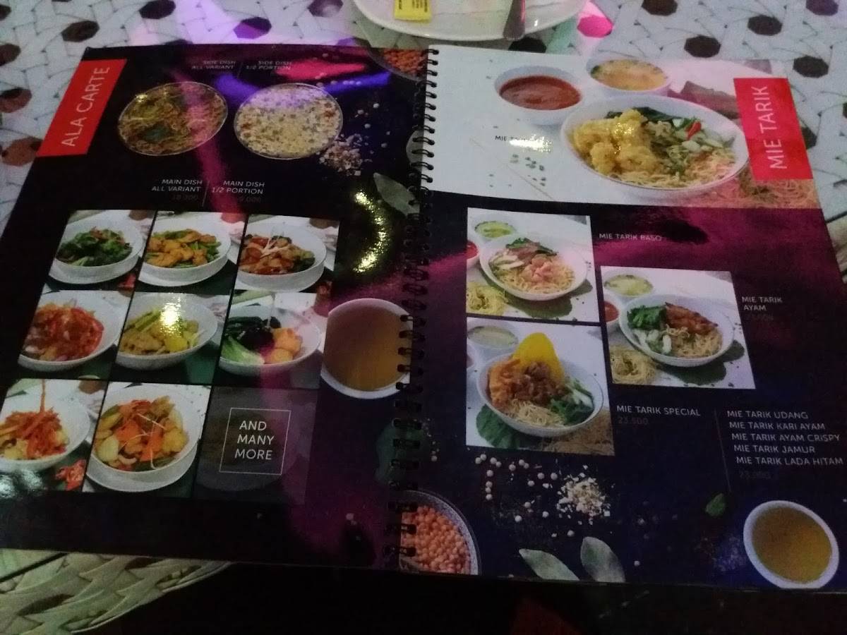 Menu at Godzilla Express cafe, Malang, Ruko Griya Santa