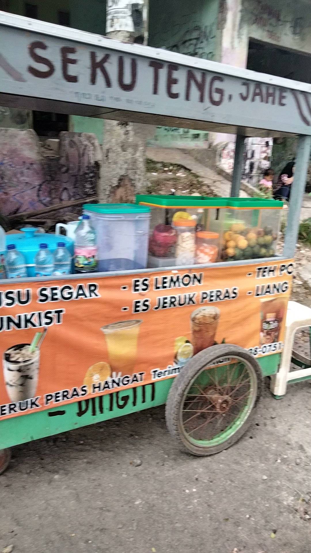 Menu at Kedai Susu Jahe Merah Bude Jirah restaurant, Cikasungka
