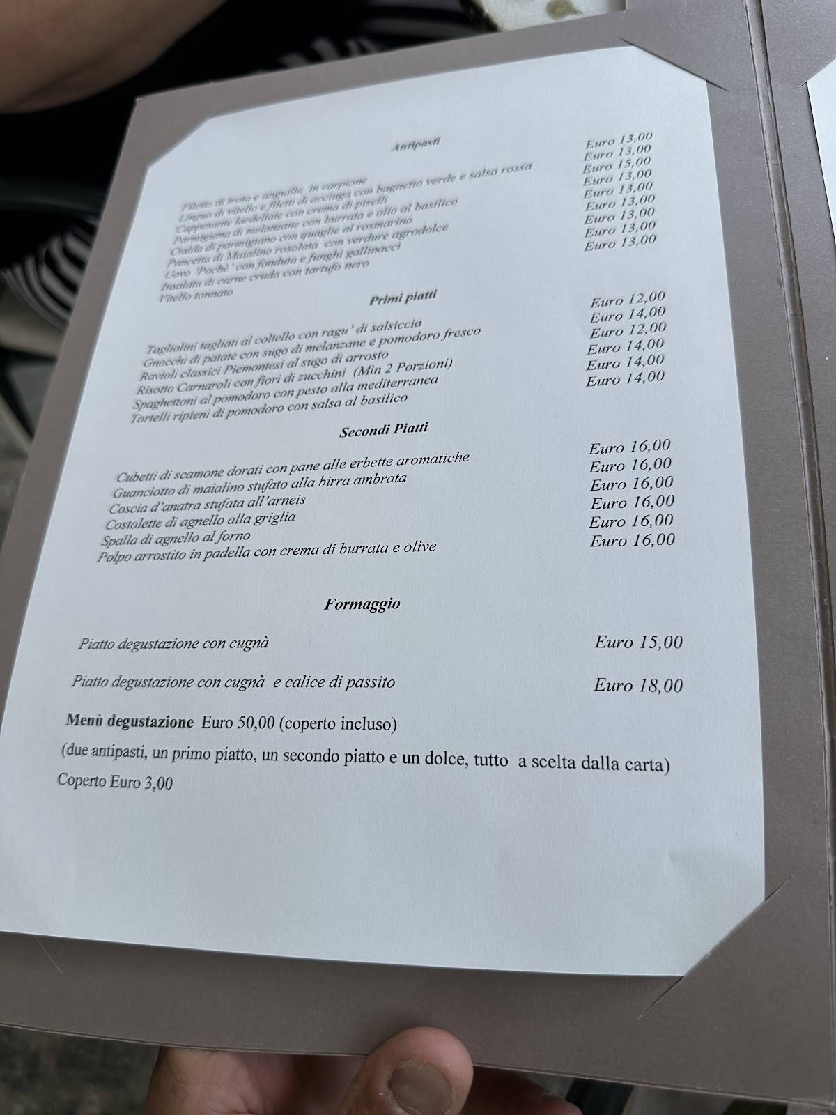 Menu au L'Osteria del Vignaiolo restaurant, La Morra