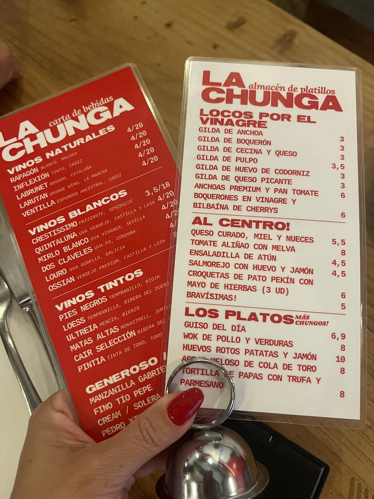 Carta del pub y bar La Chunga Tapas y Desayunos, Sevilla
