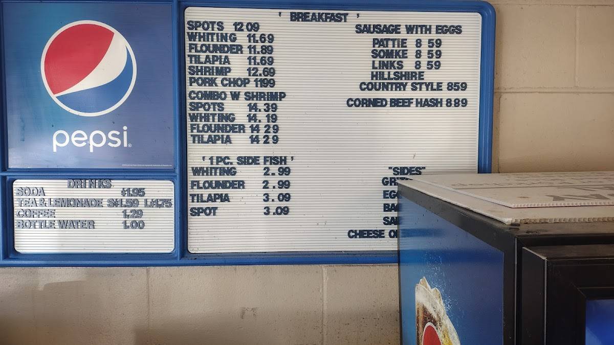 Menu at Lamar's Fish & Chips restaurant, Georgetown