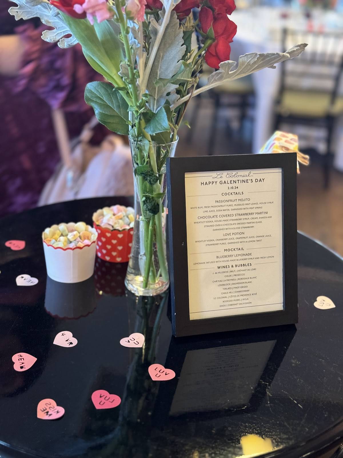 Menu at Le Colonial Lake Forest restaurant, Lake Forest