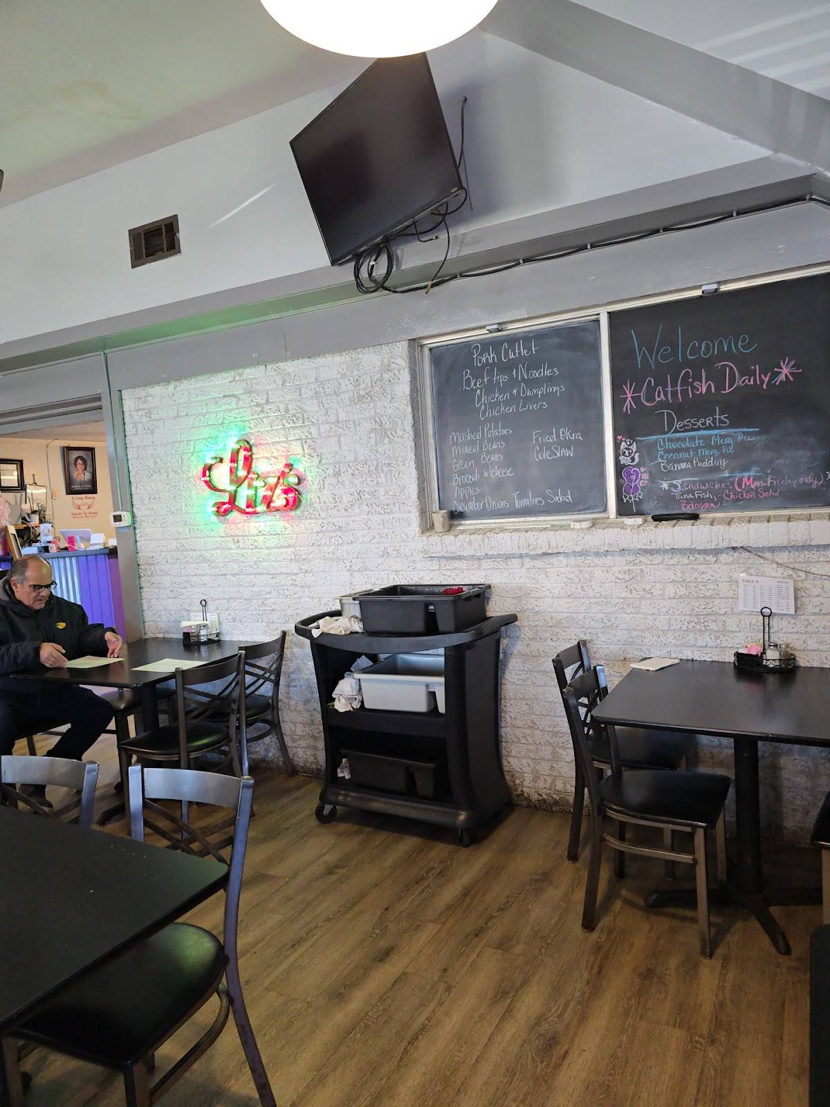 Menu at Liz's Kitchen restaurant, Goodlettsville