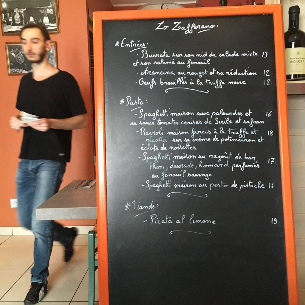 Menu at Lo zafferano restaurant, Grenoble