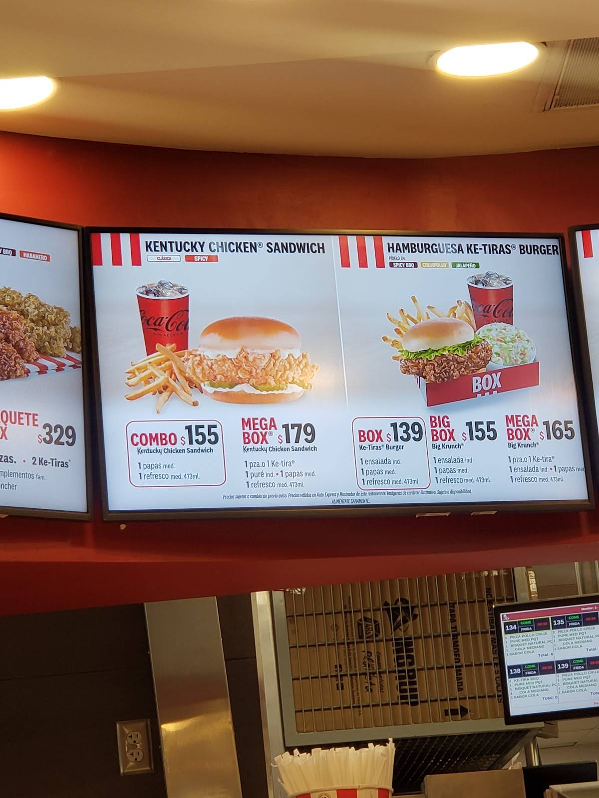 Menu at KFC restaurant, Mexicali, Blvd. Lázaro Cárdenas 3000