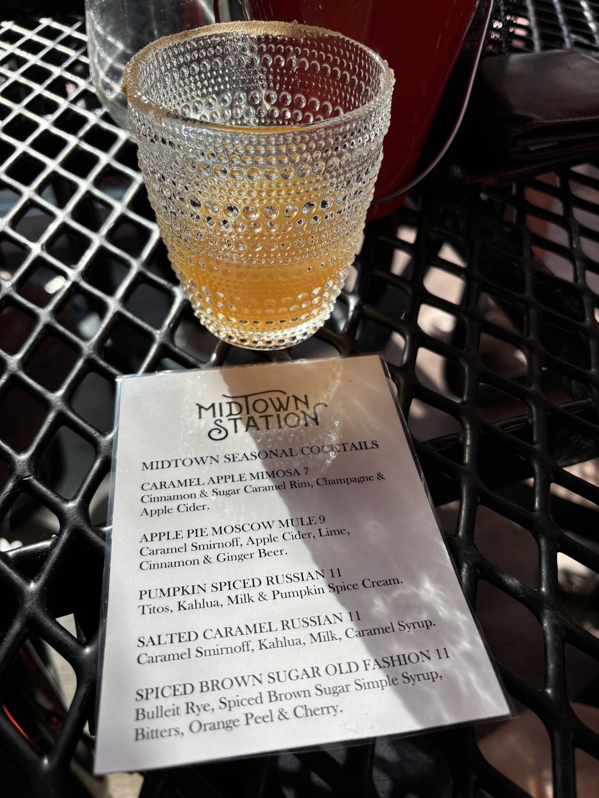 Menu at Midtown Station pub & bar, Cedar Rapids