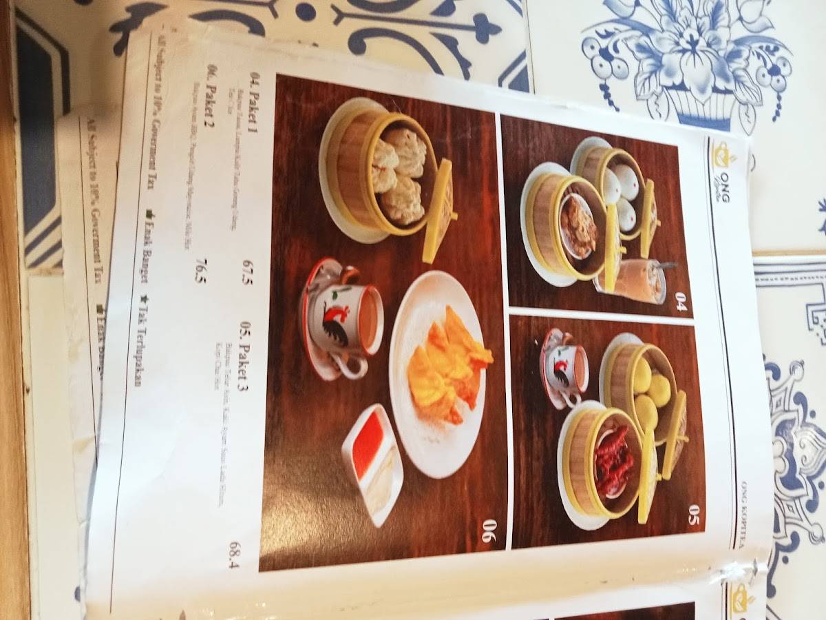Menu at Ong Kopi Tea restaurant, Samarinda