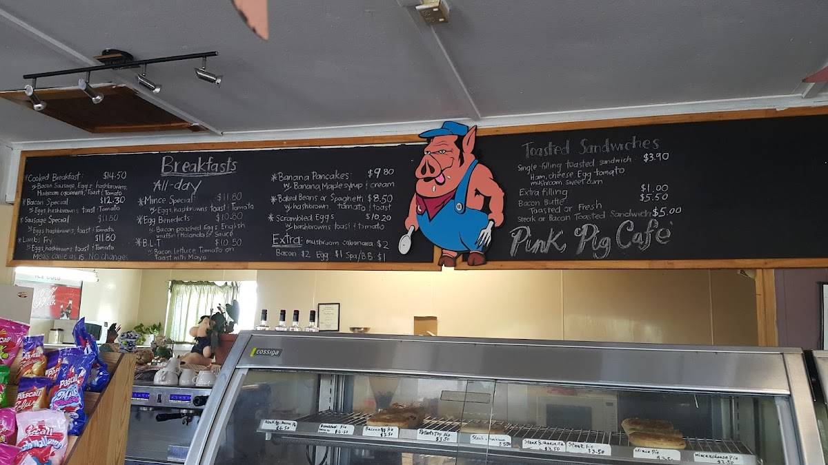 Menu at Pink Pig Cafe, Maramarua