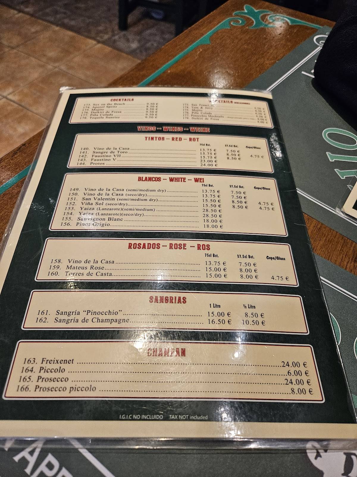 Menu at Pinocchio restaurant, Tías