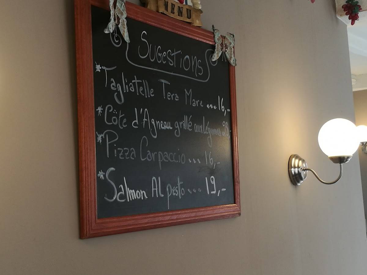 Menu at Pizzeria Da Vincenzo, Bruges