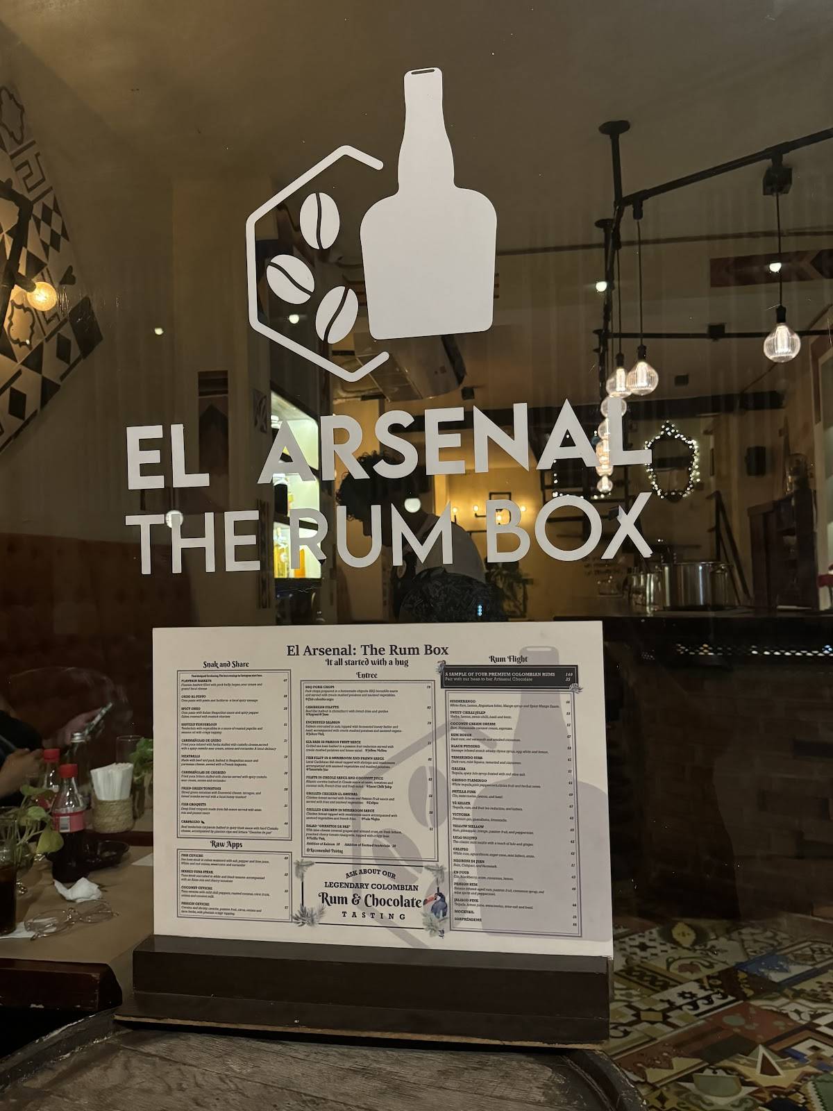 Carta del restaurante El Arsenal: The Rum Box, Cartagena