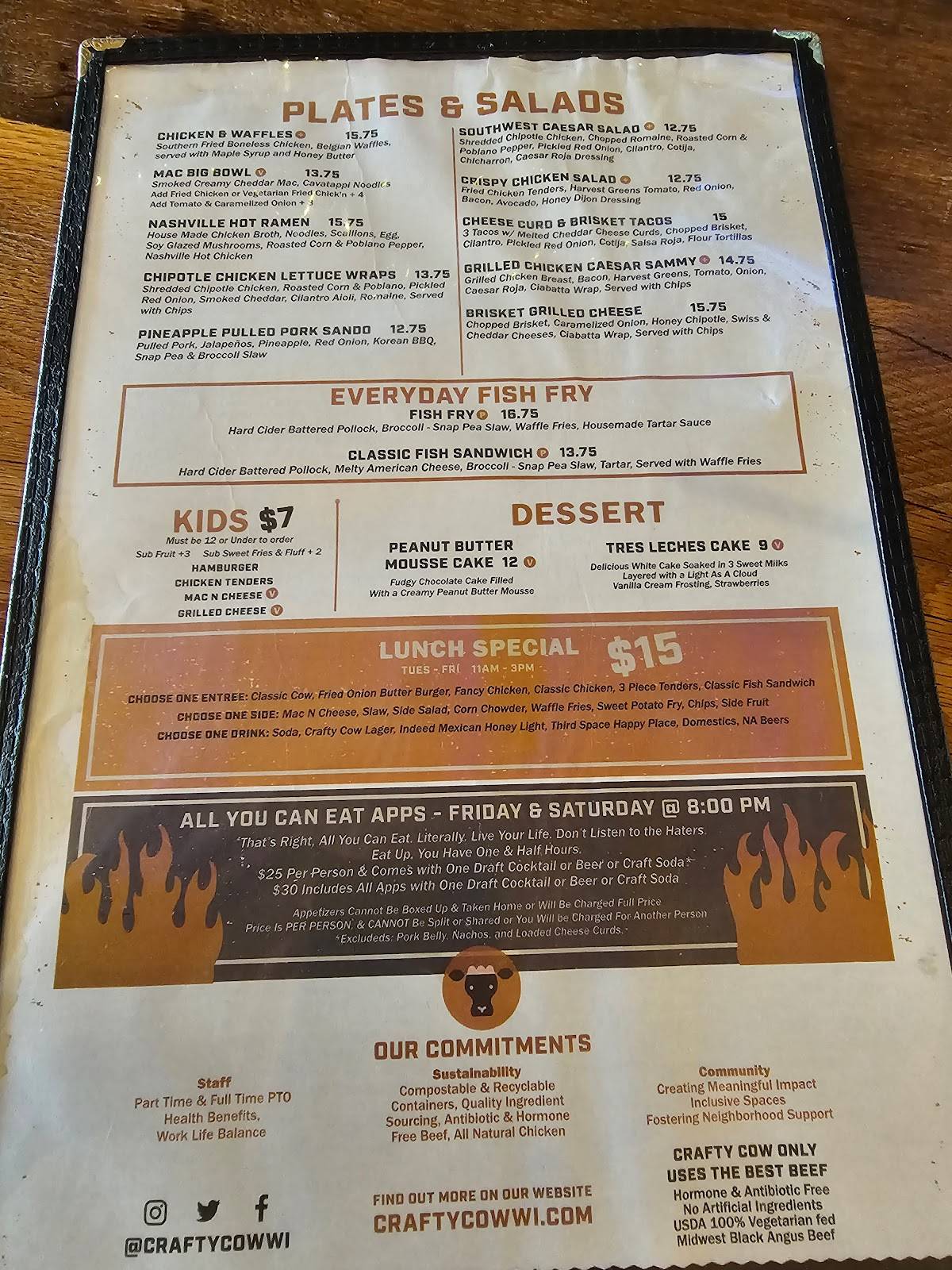 Carta del restaurante Hot Head Fried Chicken by Crafty Cow, Milwaukee