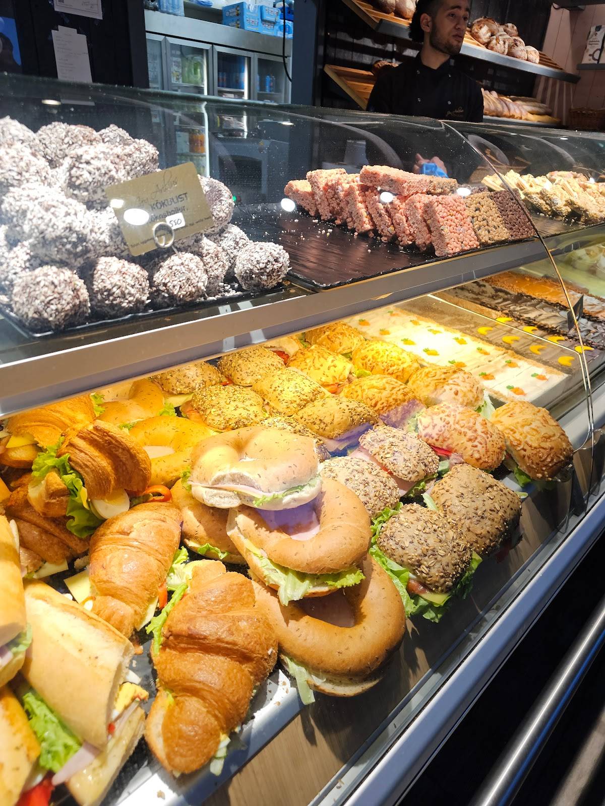 Menu at Kökulist bakery, Njardvik