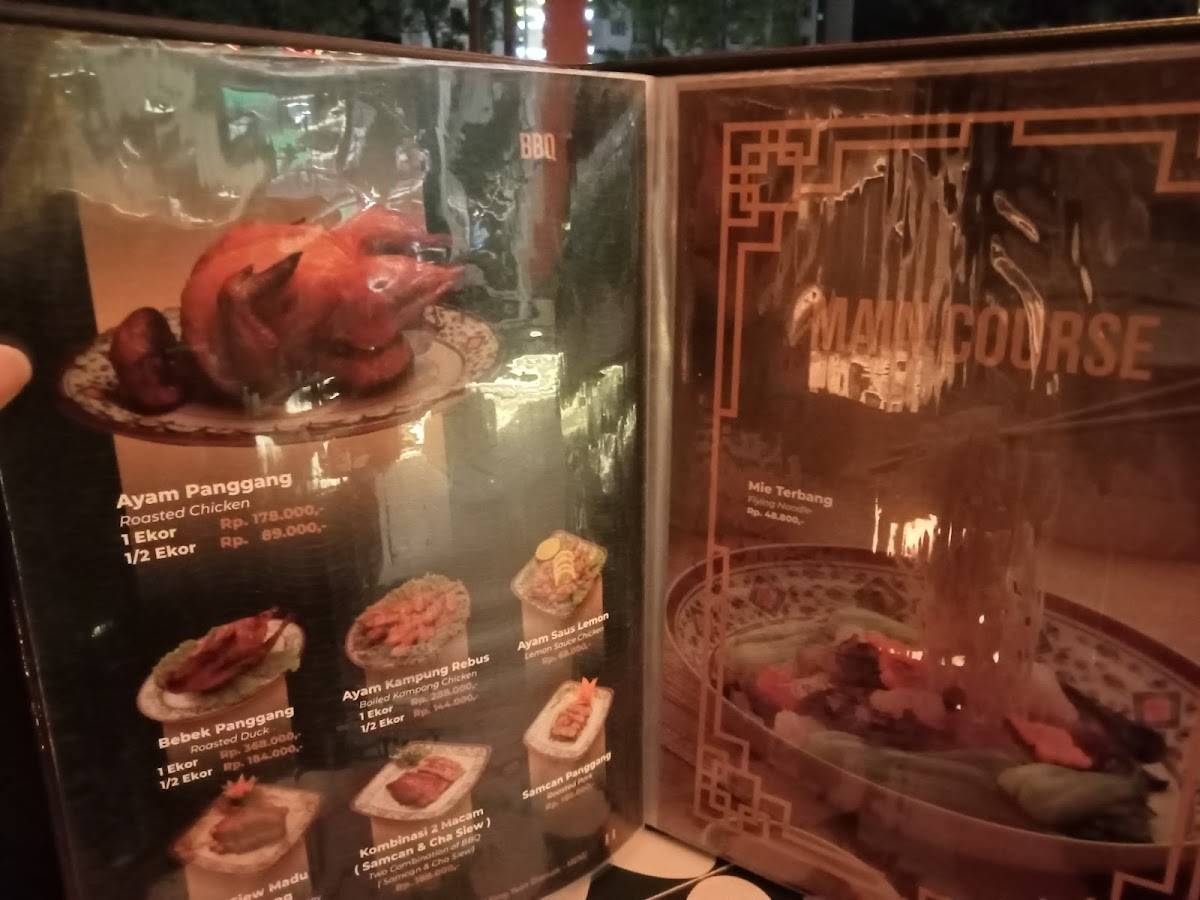Menu at Si Fang Yuan Dimsum restaurant, Batam