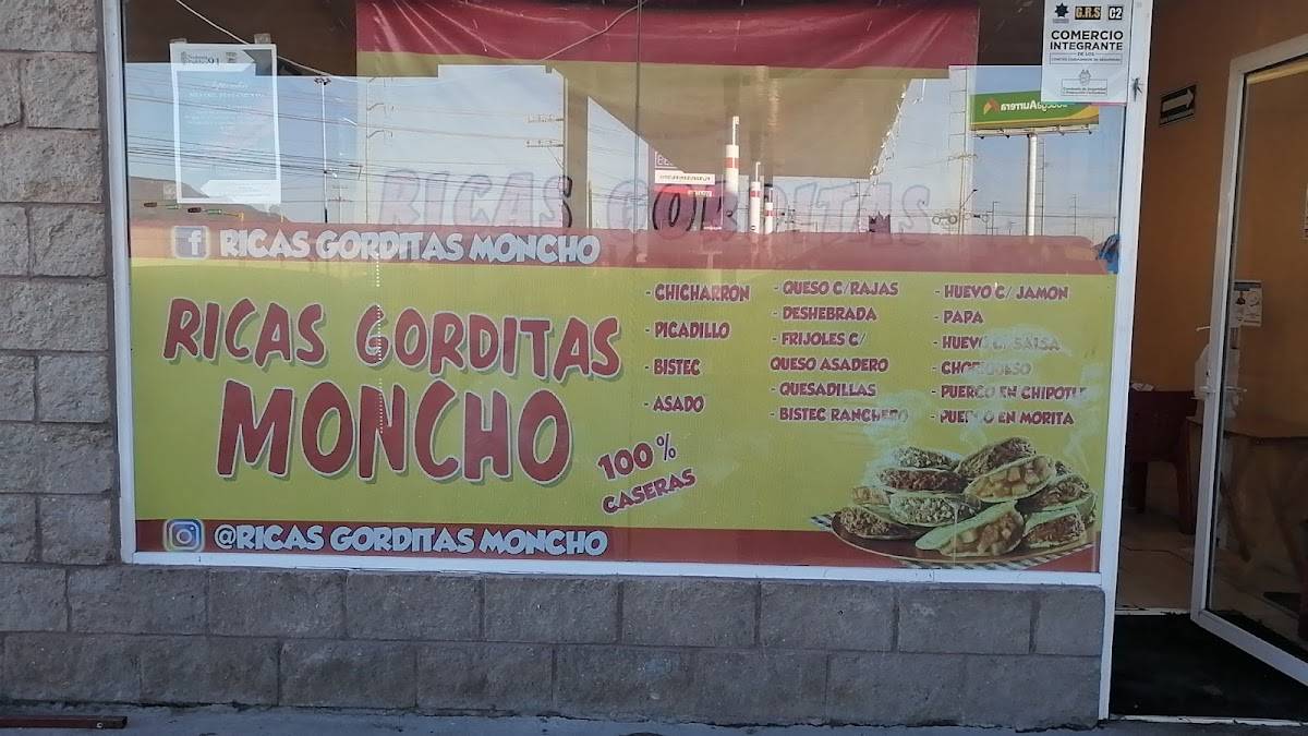 Menu at Ricas Gorditas Moncho restaurant, Saltillo, Las Teresitas