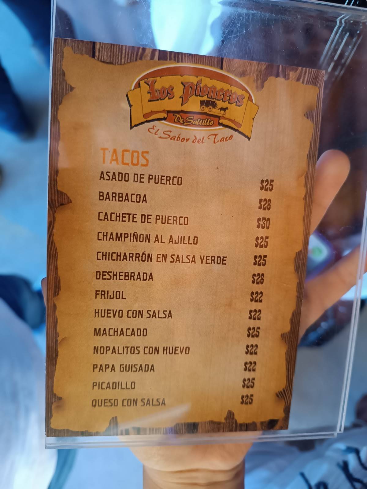 Carta del restaurante Tacos Los Pioneros, Saltillo, Blvd. Moctezuma 2065